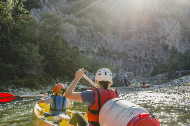 Acorn Adventure - Ardèche Adventure